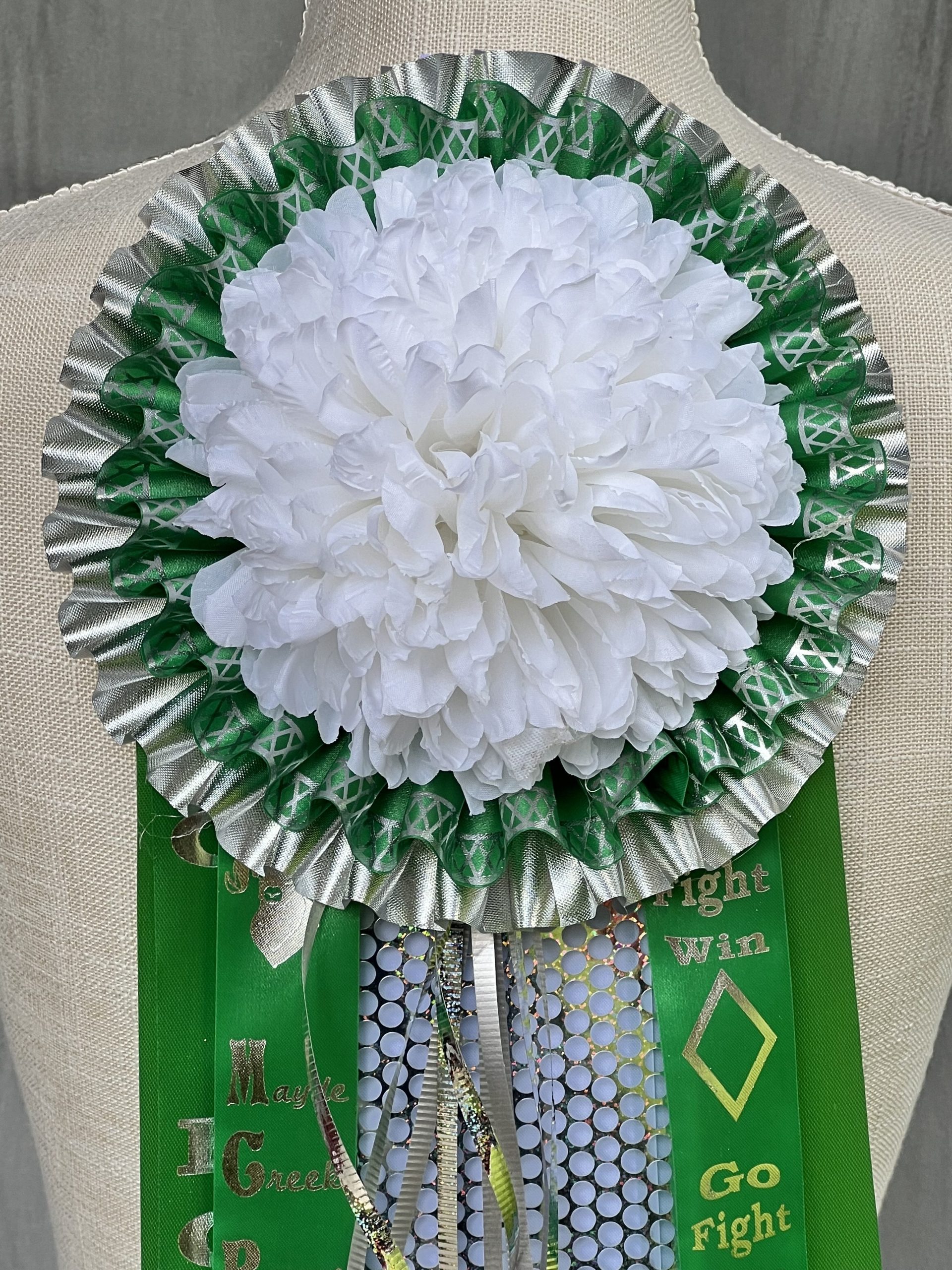 HOCO MUMS – Accent Ribbons